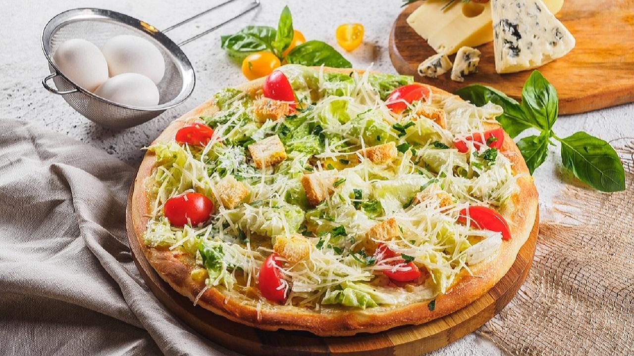 Sezar Pizzası-Pizzanın Salatla Mükəmməl Birləşməsi Resepti | Evdar.az